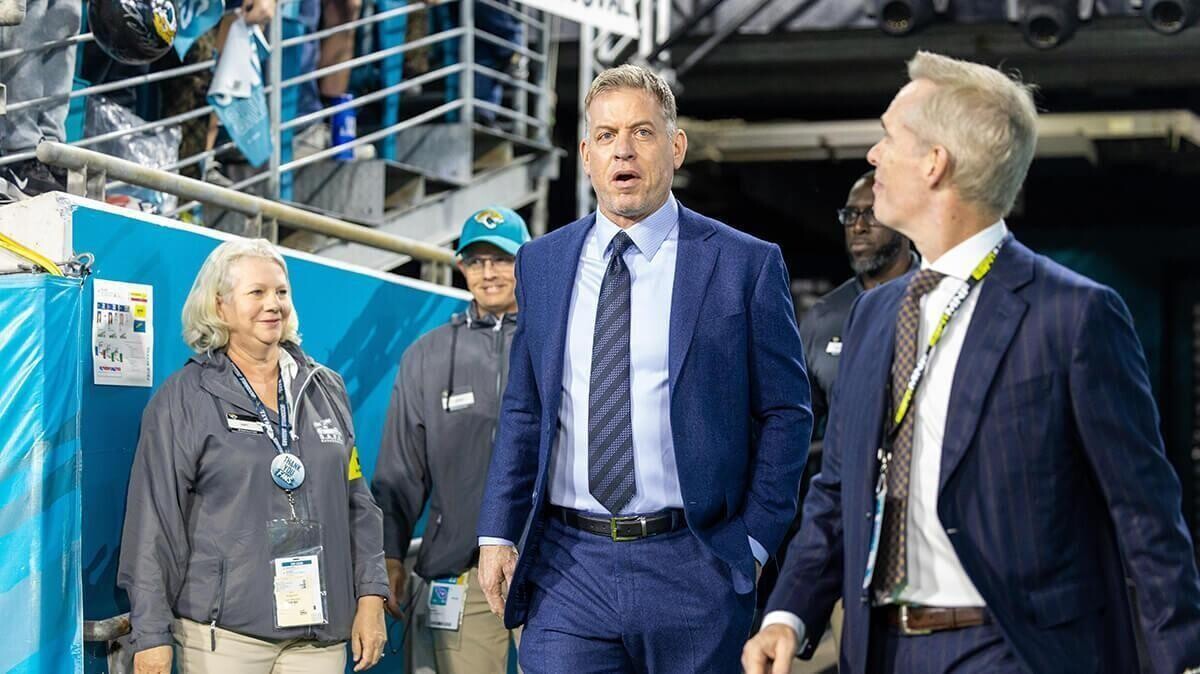 Highest Paid Sports Announcers - OLBG.com